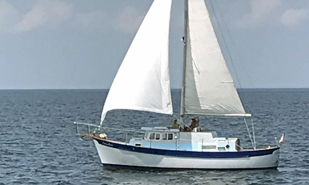 Popular Cruising Yachts from 30 to 35ft (9.1m to 10.7m) Long Overall