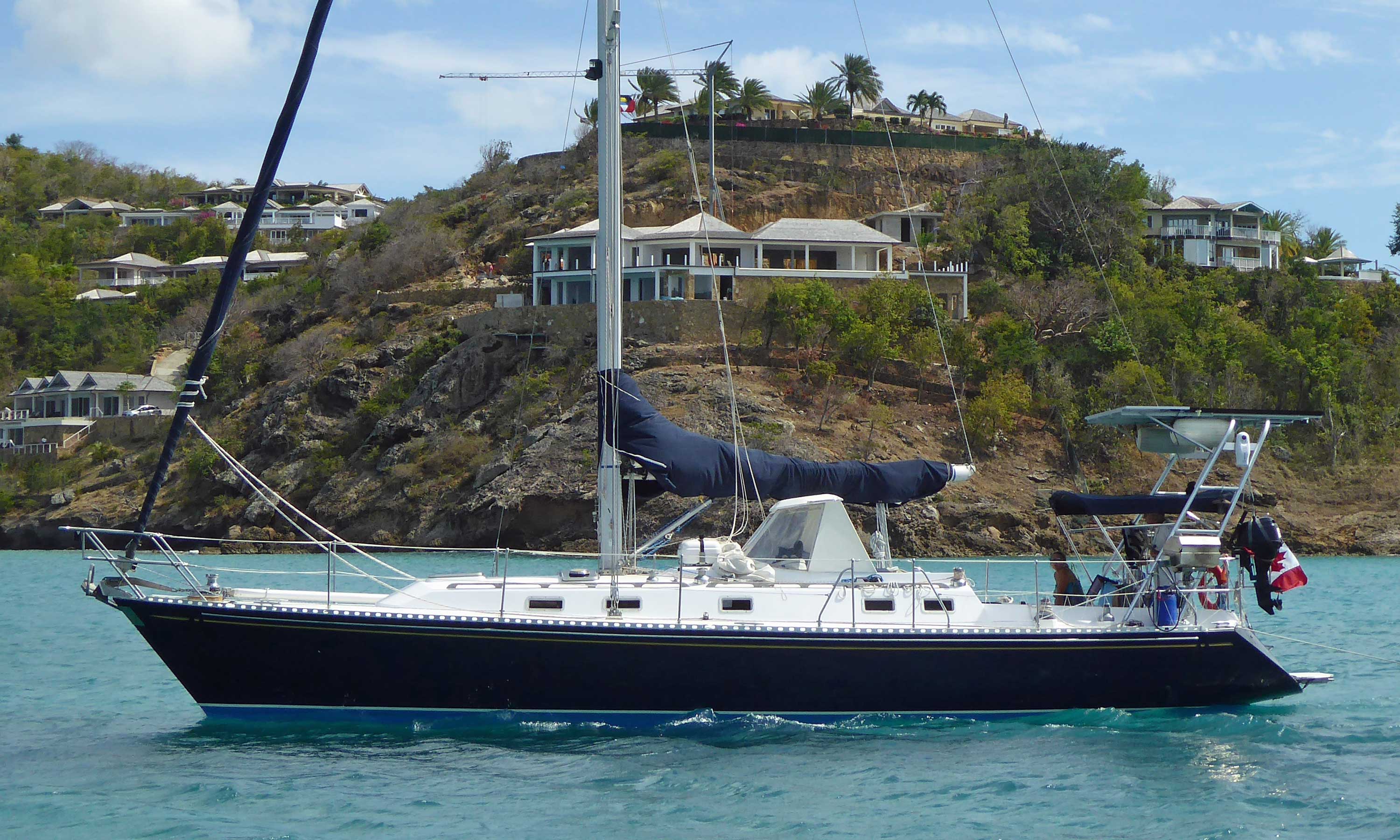 Popular Cruising Yachts from 40 ft to 45 ft (12.2m to 13.7m) Long Overall